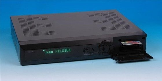 black HDMI 1080i / 720p High Definition Satellite Receiver Opticum 9500HD