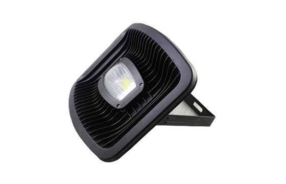 60watt Waterproof LED Flood Light 6000 Lumen 100 lm/w 80 CRI Outdoor IP 65