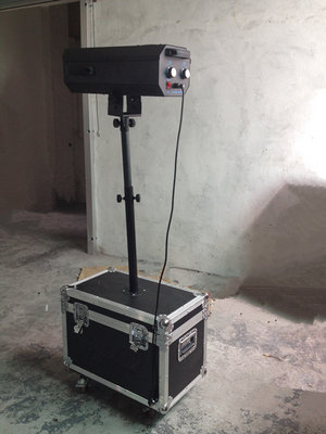 60W / 75W / 90W / 120W / LED Stage Follow Spotlights With Flight Case