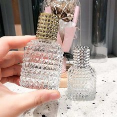 China 50ml Luxury Custom Perfume Bottle Clear Perfume Bottle Glass Perfume Bottles supplier