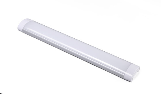 Emergency LED Linear Light 1500mm 60W CRI 80 100 - 277VAC For Warehouse