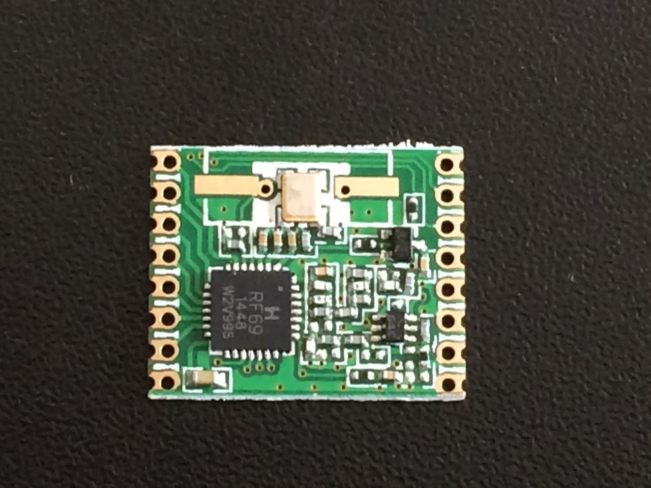 RFM69 WIRELESS TRANSCEIVER: 868MHZ, 13DBM(The module comes in a 16-pin, 16 x 16mm, SMD package, with pins spaced by 2mm)