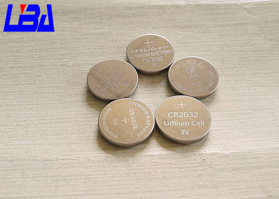 Button CR2032 Mno2 Lithium Ion Battery Cell  Non Rechargeable Light Weight