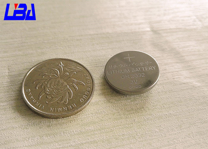 Lithium Manganese CR Button Battery 240mAh 3.0g Eco - Friendly 20 * 3.2mm