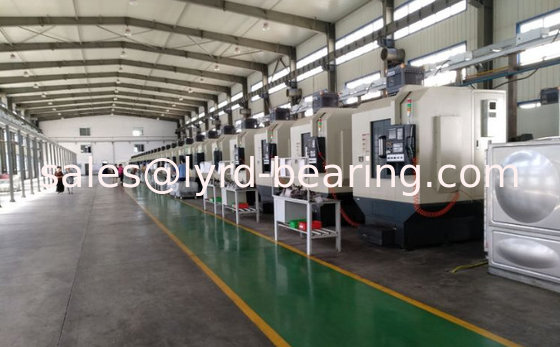 Robot Crossed Roller Bearing CRBH 30025 , crossed roller bearing size 300x360x25 mm