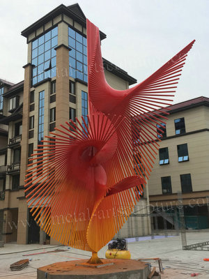 Large Outdoor Metal Sculptures , Iron Garden Sculptures With Size Customized