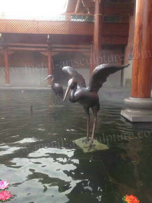 Realistic Copper Animal Sculpture Dimensions Customized For Pool Decoration