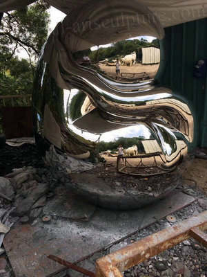 Stainless Steel Sculpture Calabash Modern Art Design for Outdoor Decoration