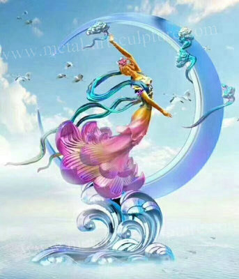 Electroplating Stainless Steel Sculpture Artists Goddess In Moon Shape As Sea Decor