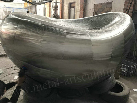 Egg Shape Modern Outdoor Sculpture Surface Polished Garden Ornaments ODM Accept