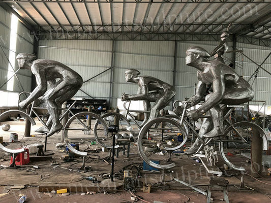 Customized Modern Bicycle Art Sculpture , Outdoor Garden Sculpture ODM Accept