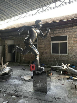 Stainless Steel Garden Ornaments Statues Art Style Abstract People Sculptures
