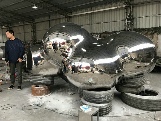 Big Stainless Steel Garden Ornament Statues With Mirror Polished Surface