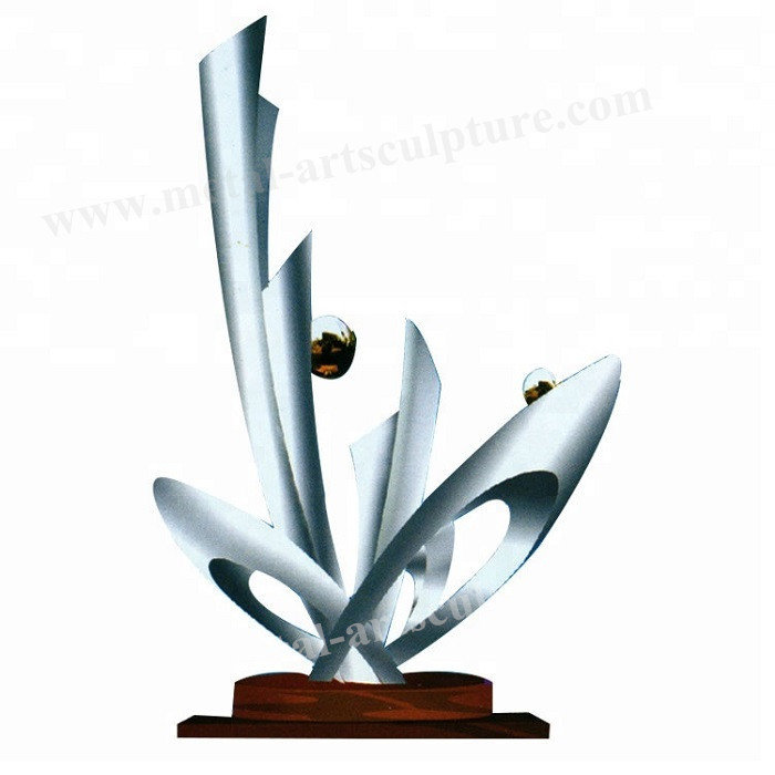 Abstract Style Outdoor Metal Art Sculpture As Modern Garden Decorative Artwork