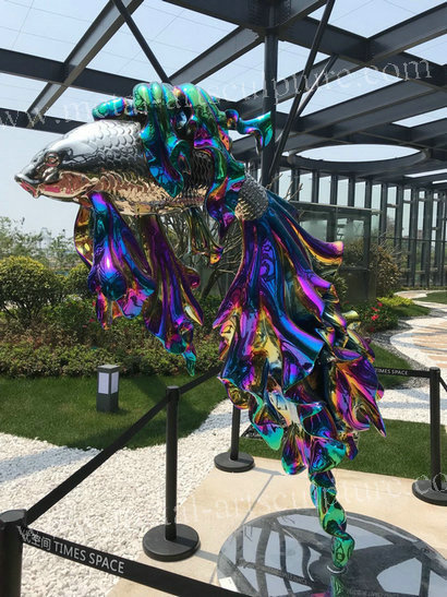 2m Height Modern Art Sculptures , Large Outdoor Metal Sculptures For Decor