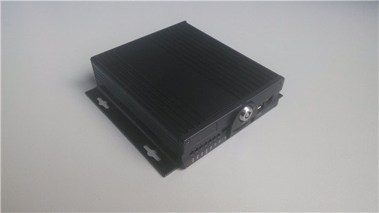 Remote Monitoring PTZ Control SD Mobile DVR 4ch D1 Real-time Recording GPS
