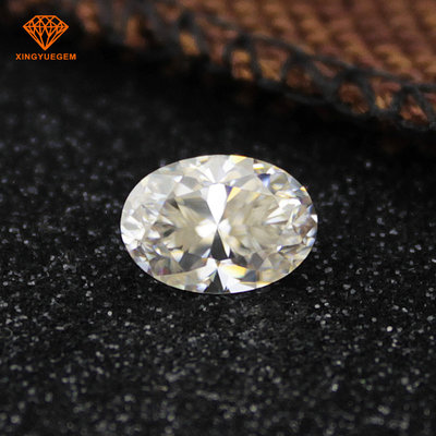 China Synthetic Oval shaped EF white VVS Clarity 1Carat moissanite diamond
