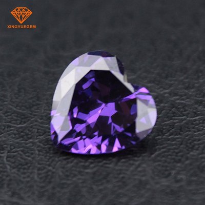 China wholesale Artificial diamond Heart cut Cubic Zirconia stones in Amethyst color