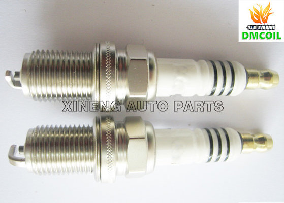 Powerful Auto Spark Plugs Withstand High Pressure For Various Models Car