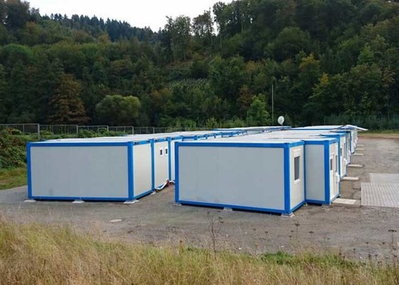 Customized Flat Pack Container House / Roof Shipping Storage Container Buildings