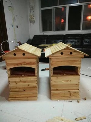 Hot sale 7 pcs plastic bee automatic honey flow frame for beekeeping tools