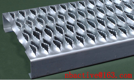 Diamond Safety Grating