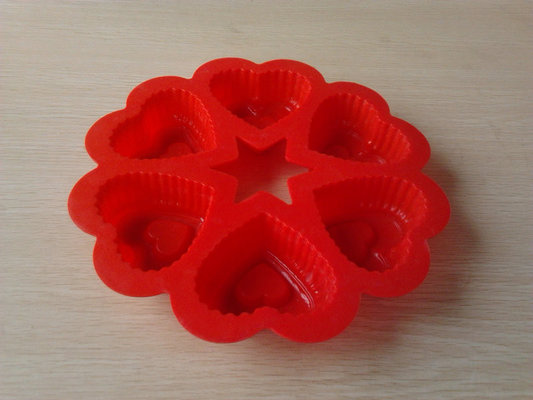 6 Cups Heart Non-toxic Red Silicon Cake Moulds For Valentine’s Day