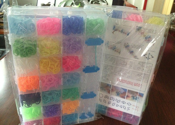 Personalized Silicone Wristband Bracelet Rainbow Loom Band Kits with 22 colors