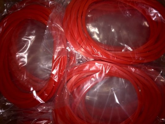 EPDM Sponge Rubber Sealing Rings , Viton O Ring Kits Anti Toxic and Environmental