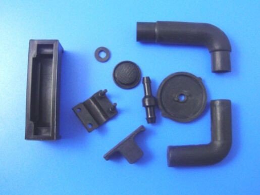 Black Molded Custom Rubber Parts , Rubber Spare Parts for Automotive or Truck