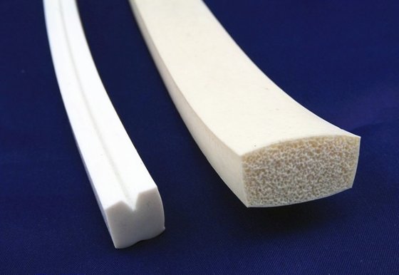 Black / White Tube Auto Rubber Parts Rubber Foam Extrusion Parts for Car / Truck or Bus