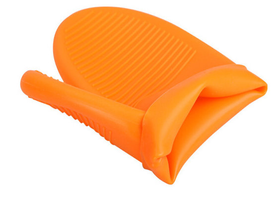 Non - Slip silicone hand gloves for microwave ovens ,  freezers with FDA standard