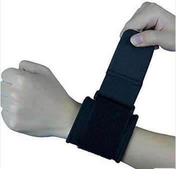 Adjustable Neoprene Sports Support Gym Wrist Support Straps for Outdoors