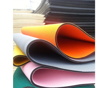 Nylon Polychloroprene Rubber CR EPDM Sponge Sheet UV Protection