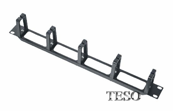 19&quot; panneau horizontal de gestion de câble