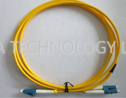 Corde de correction optique de fibre de duplex de SM de LC/UPC LC/UPC 2.0mm avec l'agrafe Zipcord