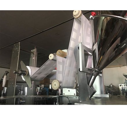 Drip coffee packaging machine in powder or granule