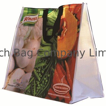 Eco friendly laminated non woven polypropylene bags for cloth packaging , red color