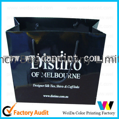 Environmental Beautiful Cloth Packing Printed Paper Shopping Bags Support oil varnishing / UV coating