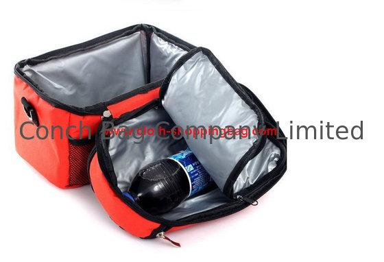 Outdoor red built lunch bag for women keep food fresh with handle