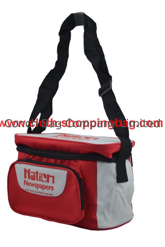Convenient food red insulated lunch bags for adults with insulated foil lining