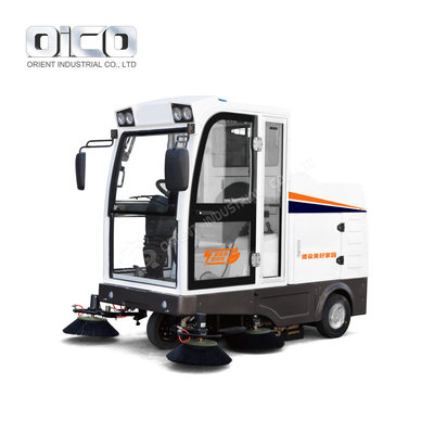 E800LD Industrial Sweeper Leaf Sweeper Hydraulic Sweeper With All Closed Cabin