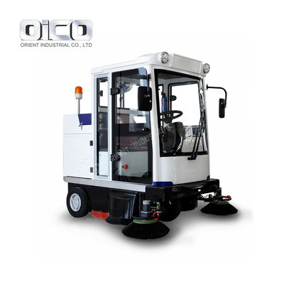 OICO E800FB Industrial Fully Enclosed Cab Floor Sweeper Electric Automatic Vacuum Road Cleaning Machine