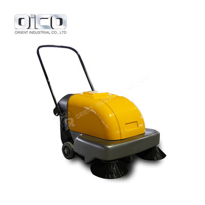 P100A Electric Rechargeable Sweeper Machine Walk Behind Sweeper With Water Tank Available