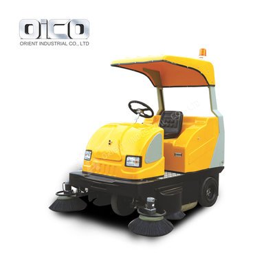 E8006 High Efficiency Electric Road Sweeper Electric Street Sweeper, Road Electric Driving Sweeper