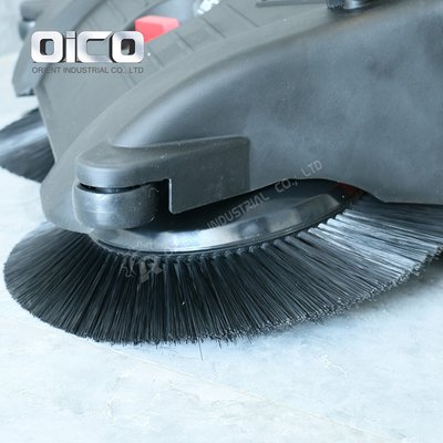 OR50  hand operative sweeping machine / vacuum mechanical road sweepers/  mechanical sweeping machine