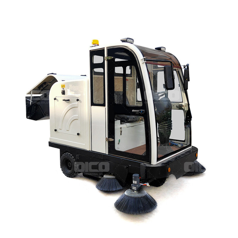 E800LD airport sweeper for sale runway cleaning machine discharging sweep machine