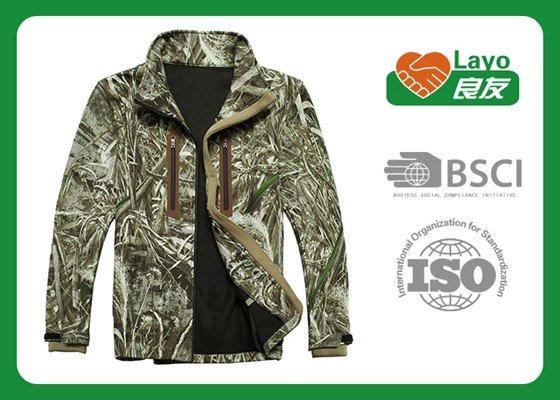 Custom Softshell Outdoor Hunting Clothing Winter With Inner Sleeve