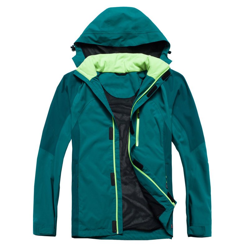 Functional Winter Outerwear Women , Oil Proof Travel Jackets For Men