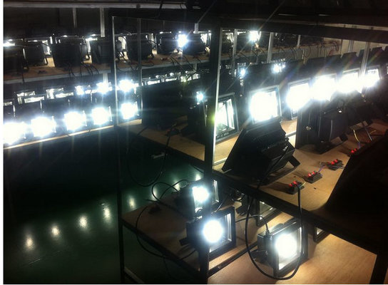 100 Watt LED Flood Light IP67 8000 Lumen - 8500 Lumen 50000H Working Lifetime